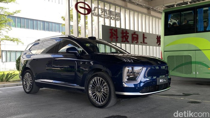 SUV Premium Hyptec HL: Mewah Seperti Kapal Pesiar? Intip Detailnya! - visioneernews.id